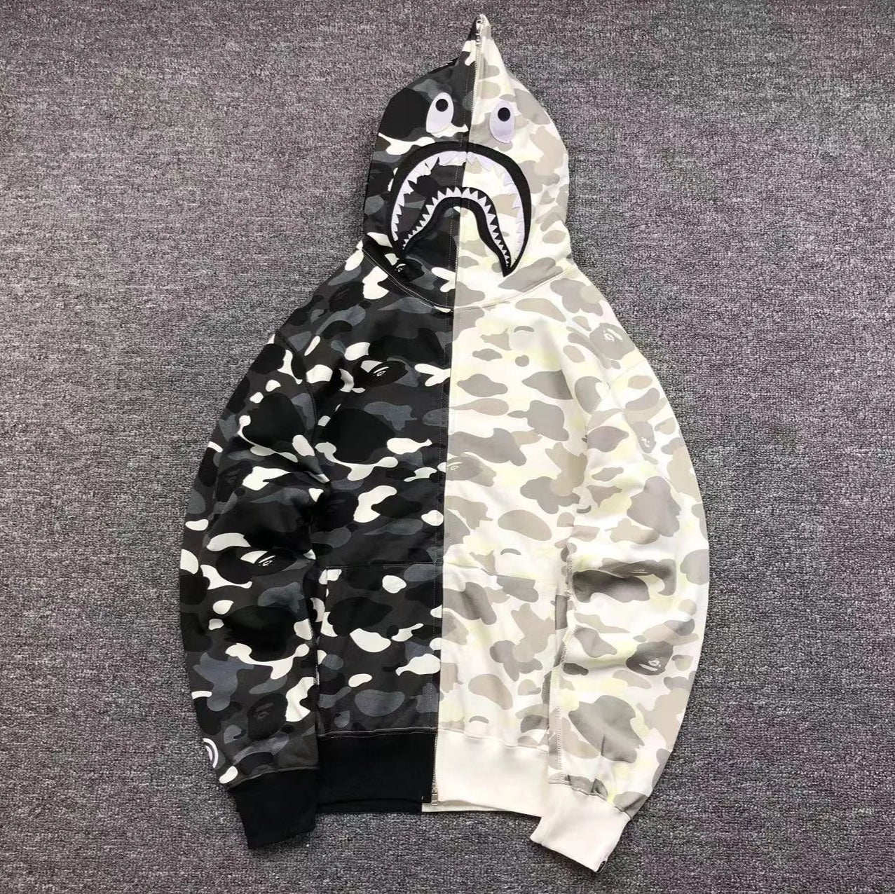 Campera Bape City Camo Half Shark Full Zip Negra Blanca - Drip Store ...