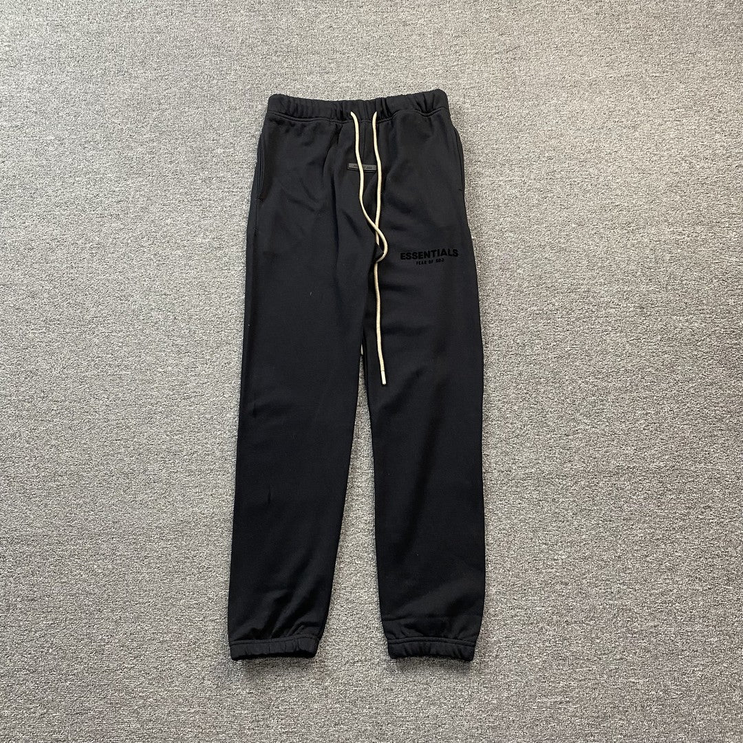 Pantalón Fear of God Essentials Small Logo Negro - Drip Store Argentina