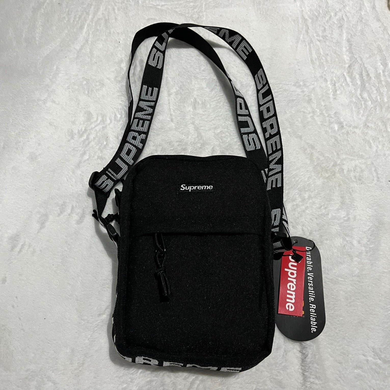 Compra ropa SUPREME al mejor precio - Drip Store Argentina