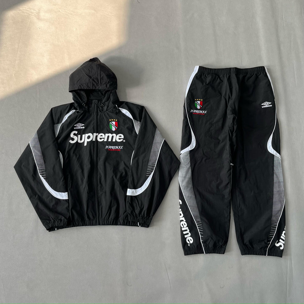 Compra ropa SUPREME al mejor precio - Drip Store Argentina
